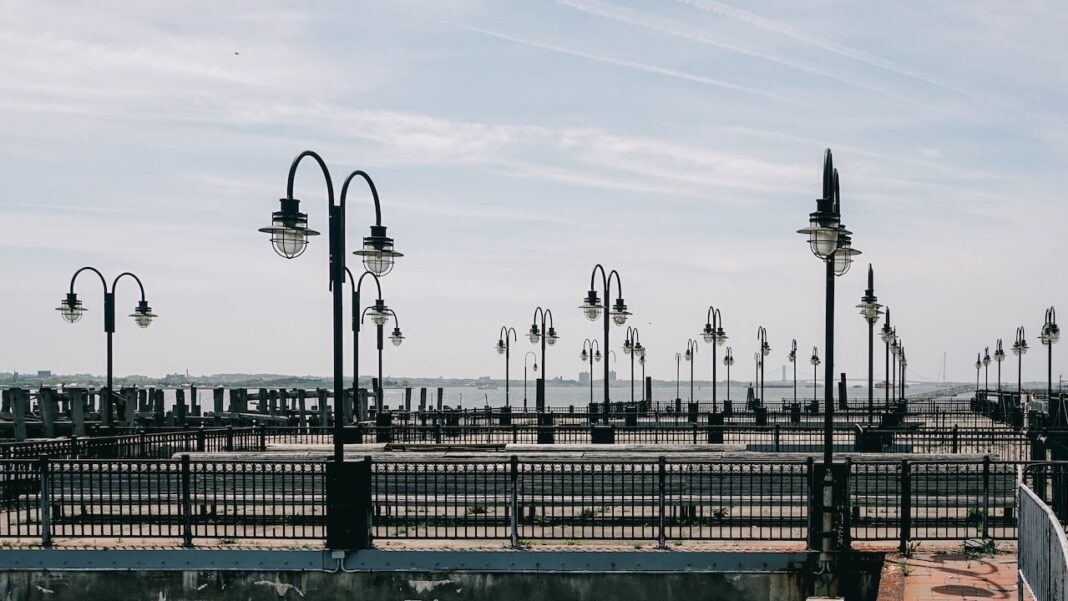 7 facts about Ellis Island and how to get there - Letters to Barbara